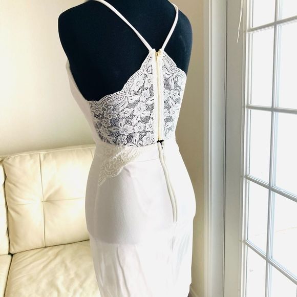 City Triangles | Dresses | City Triangles White Lace Scuba Back Bodycon ...